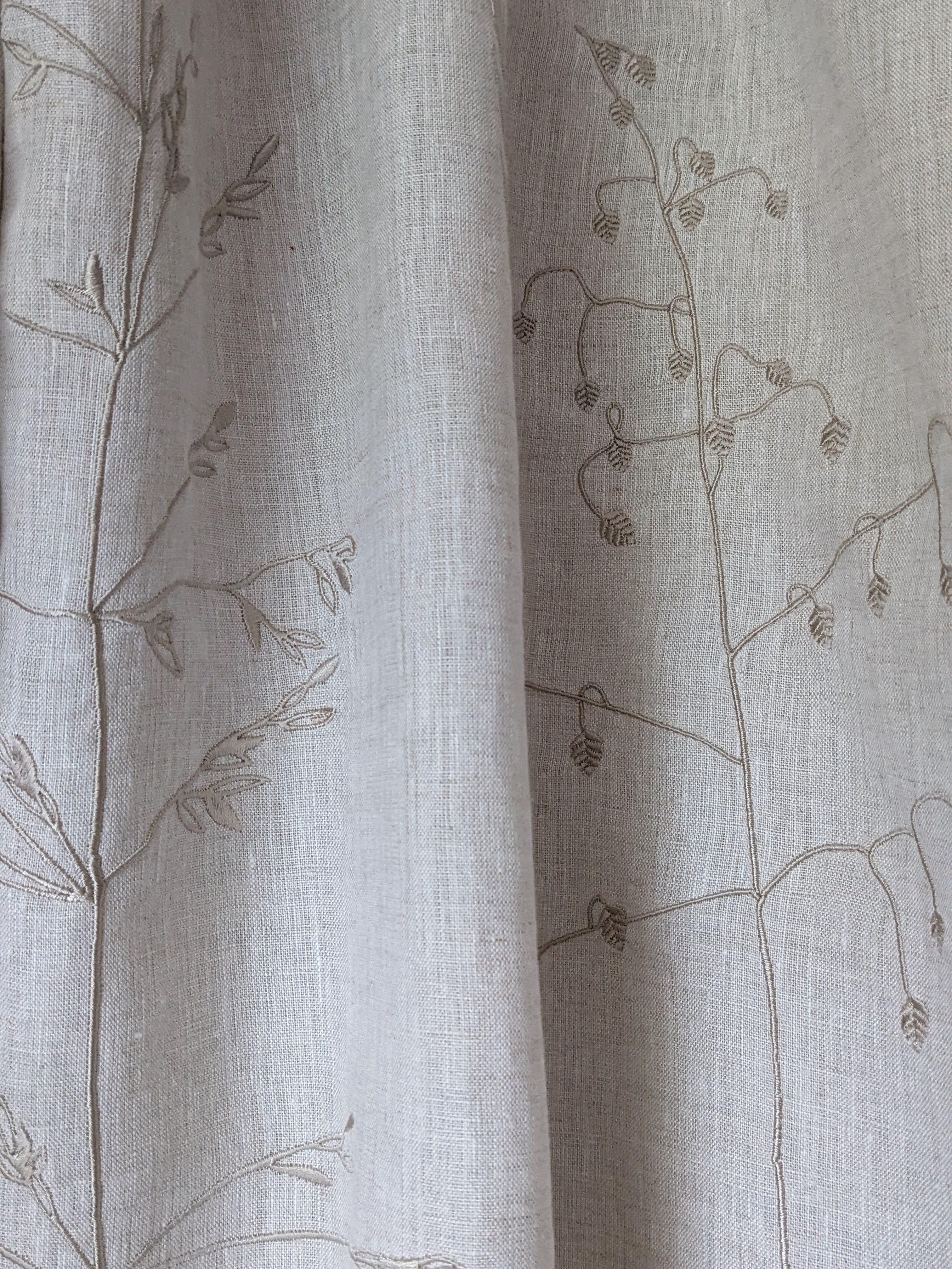 My meadow wedding dress – Hannah Nunn