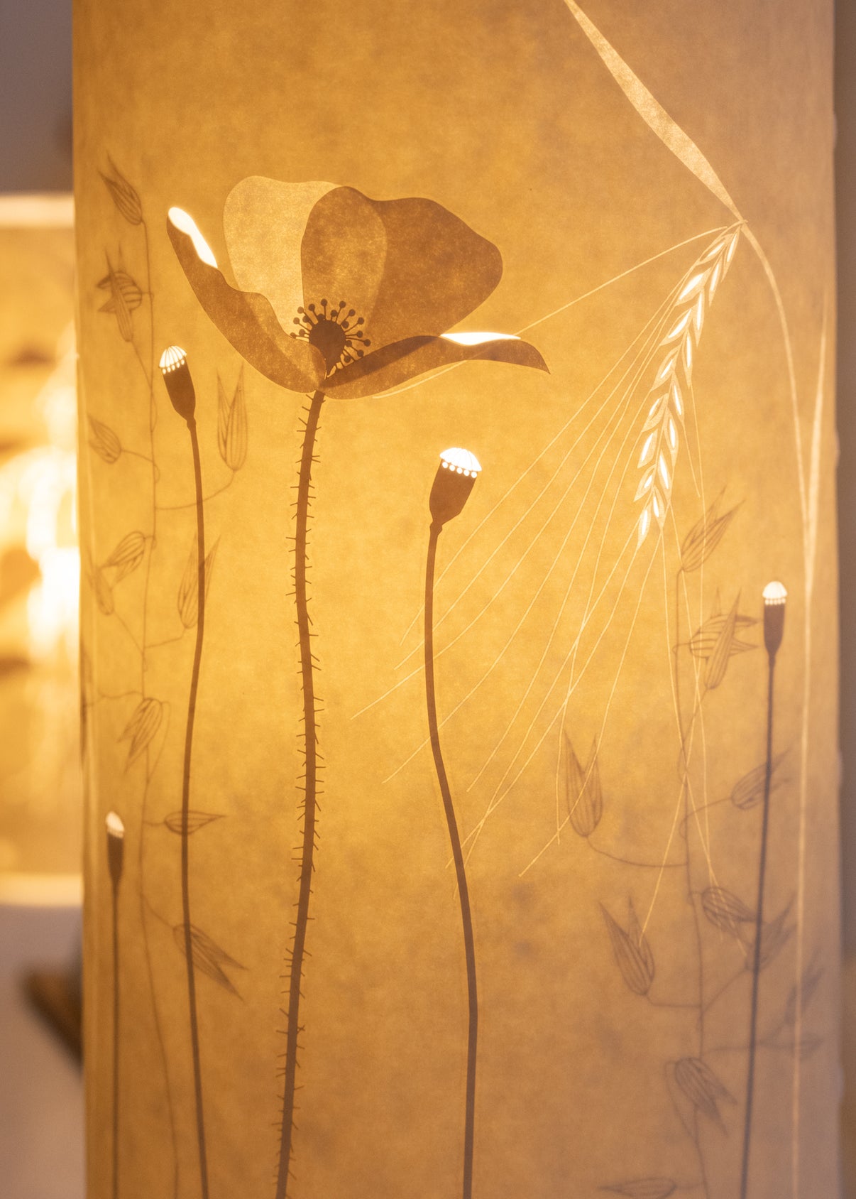 Large Field Poppy Table Lamp – Hannah Nunn